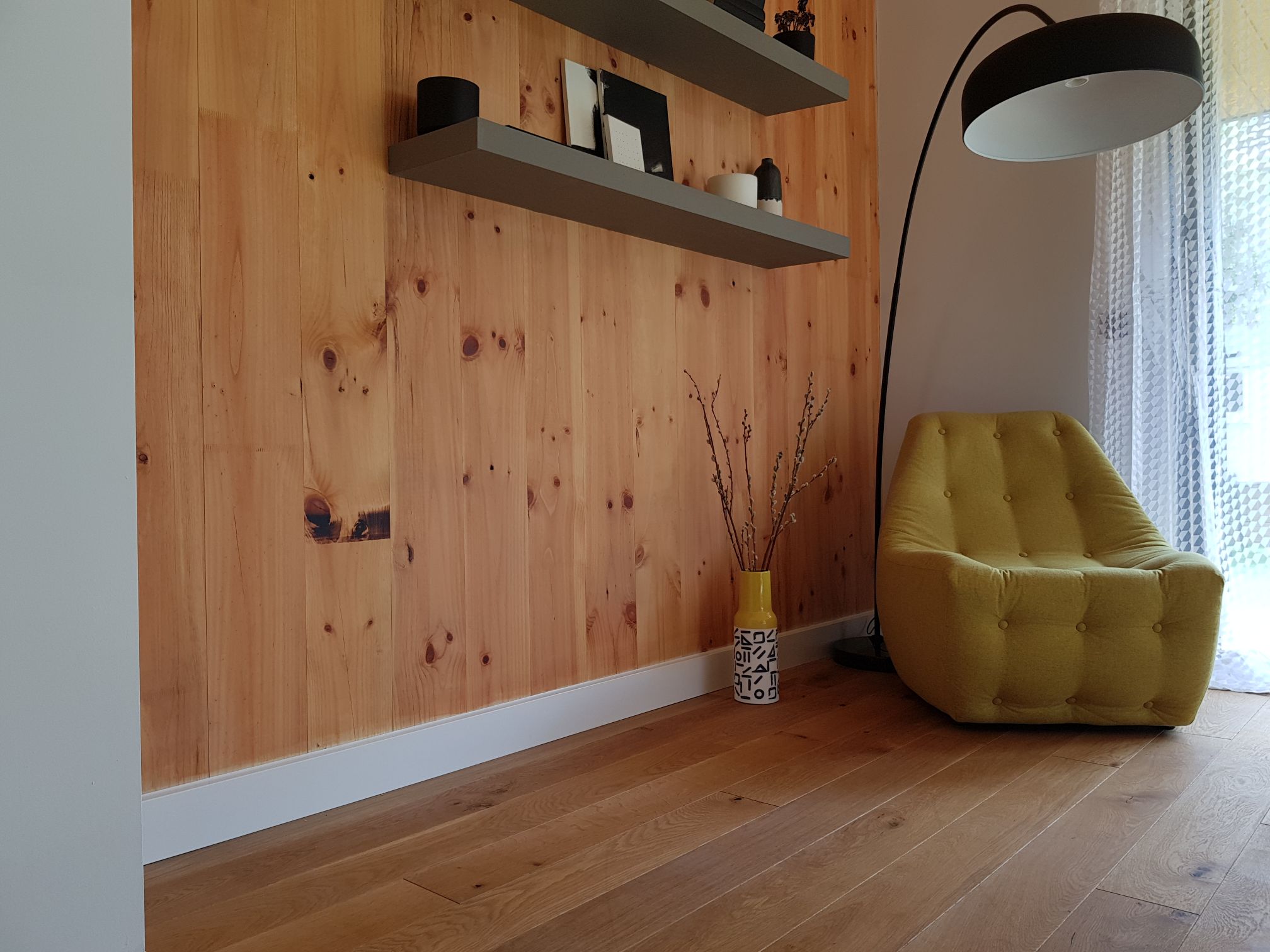 Skirting Board Heating | As Seen On Dragons Den - DiscreteHeat Co. Ltd.